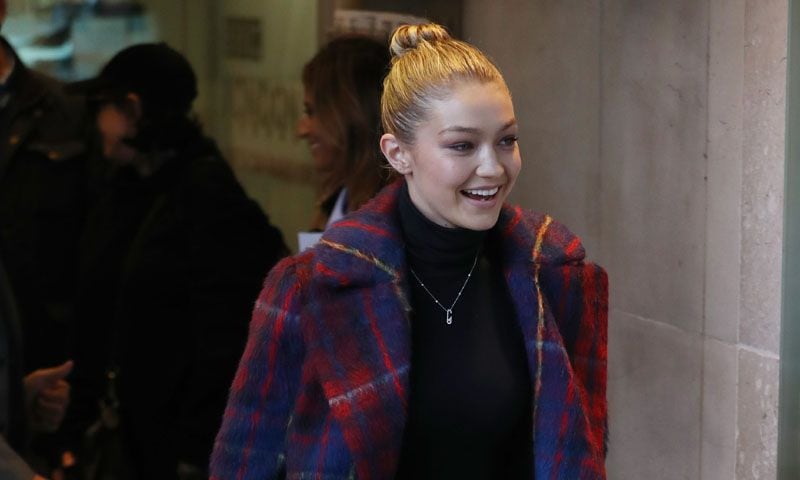 Gigi Hadid Desvela La Enfermedad Que Padece Y Que Le Ha Llevado A