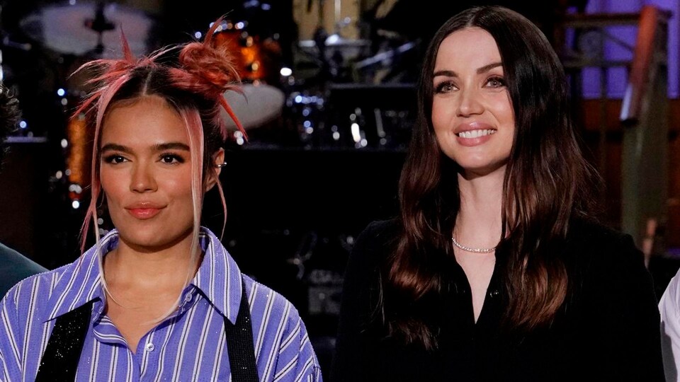 Karol G reaparece con Ana de Armas | ¡HOLA!