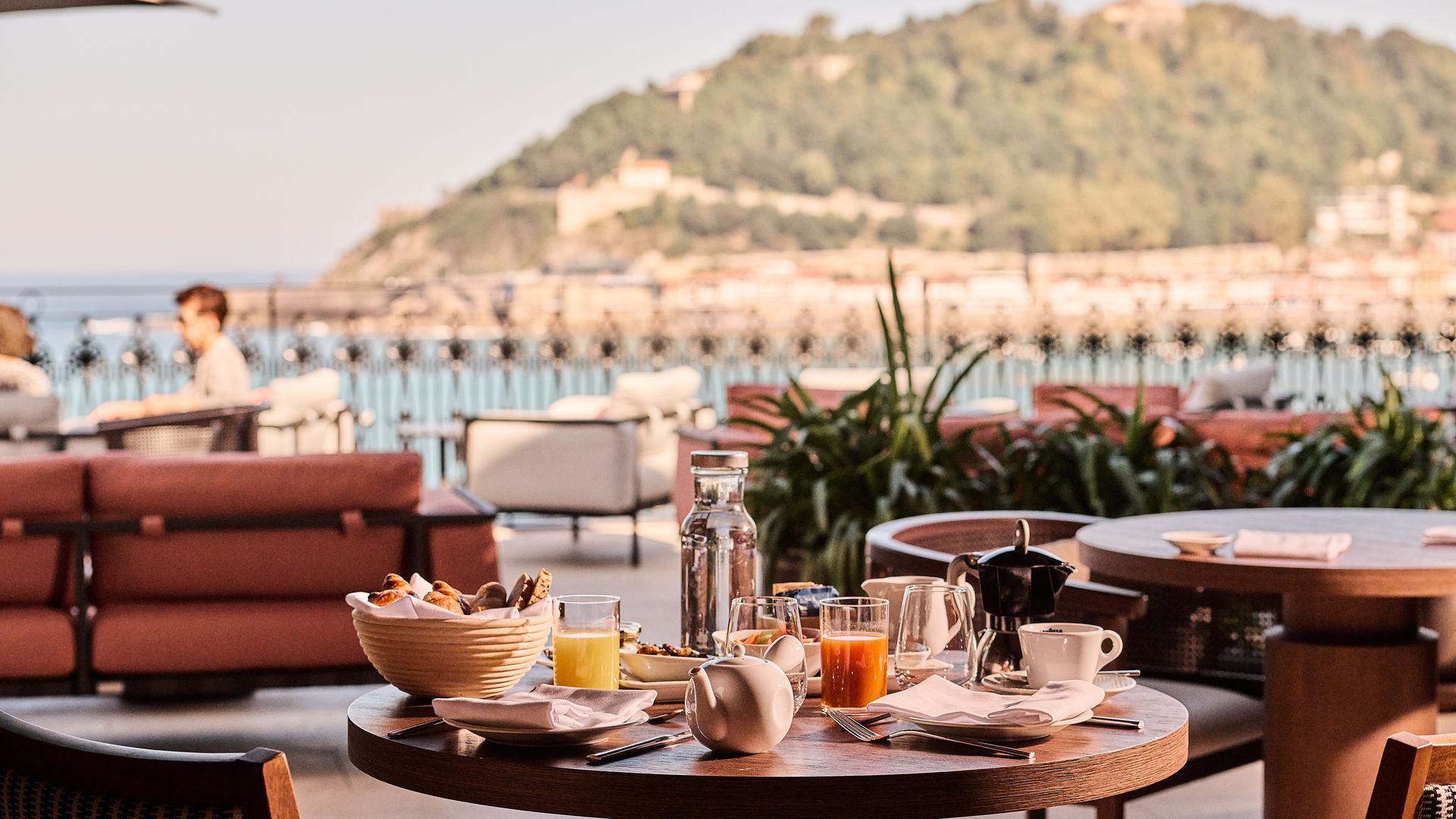 El hotel de Robert de Niro en San Sebastián, un lujo con un escenario ...