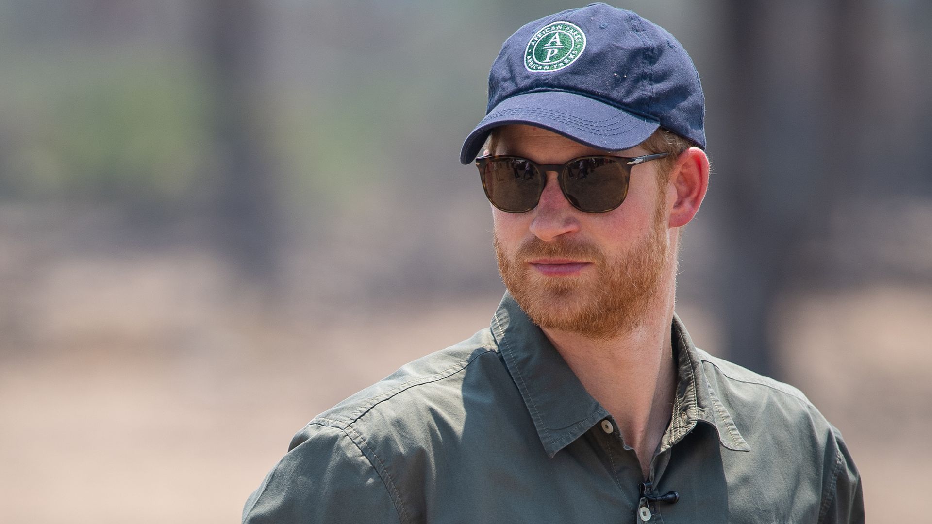Los problemas crecen para el príncipe Harry: el Chad corta lazos con su ...