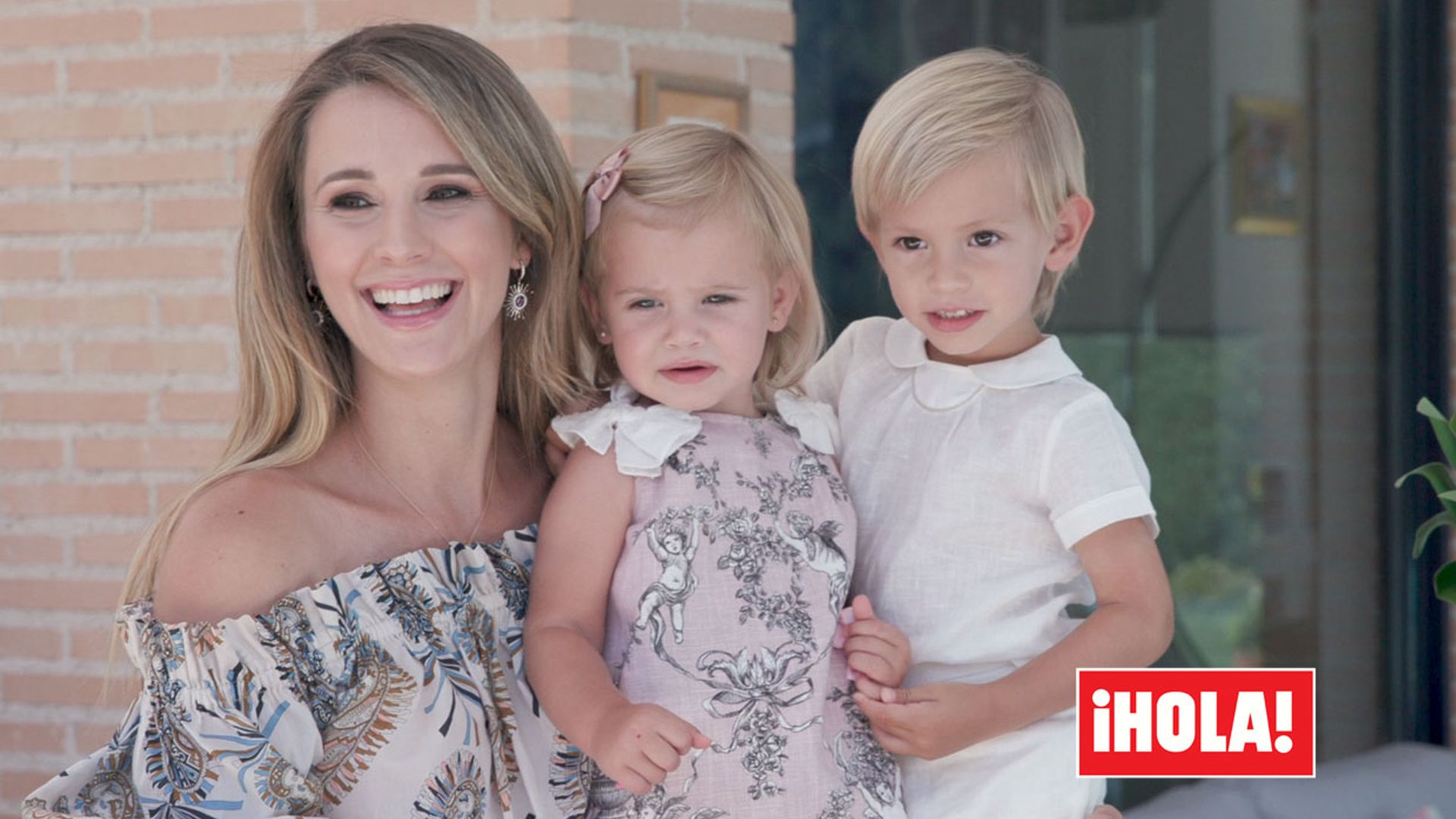 Astrid Klisans revela el nombre del bebé que espera junto a Carlos ...