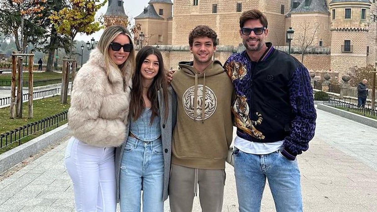 Elizabeth Gutiérrez y William Levy en España con sus hijos | ¡HOLA!