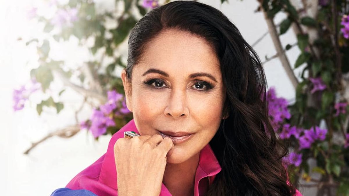 Isabel Pantoja hace balance de su vida al celebrar 50 años en la música