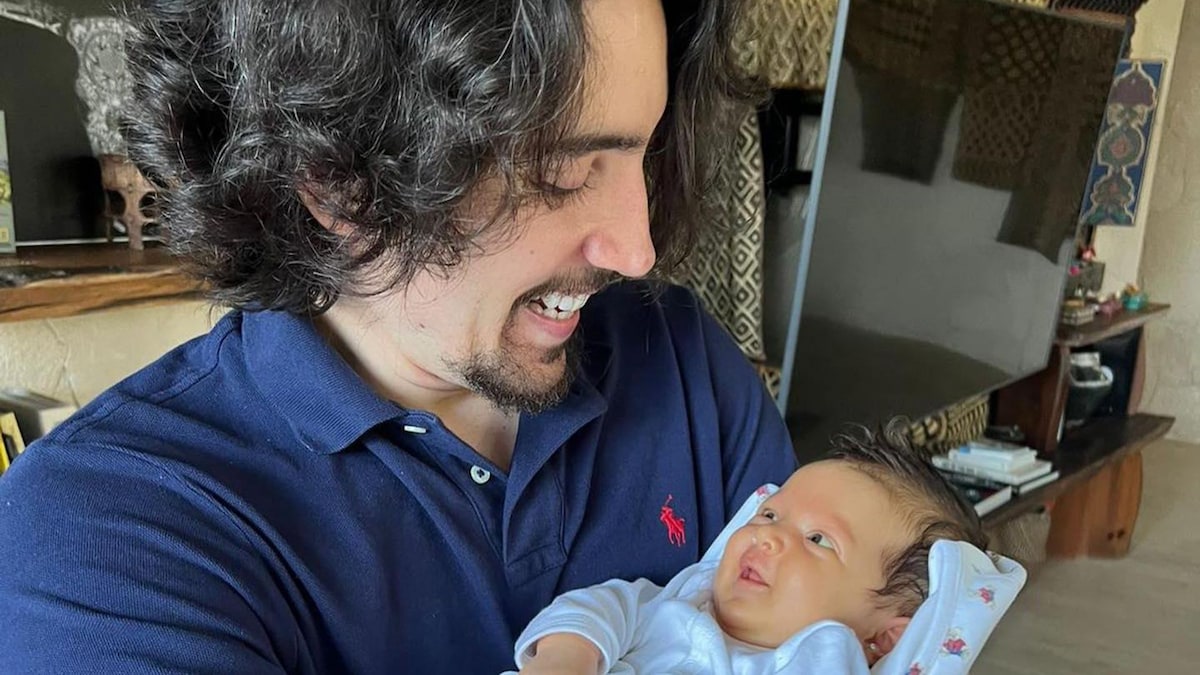 Alex Fernández y la sesión más tierna de su hija, Mía | ¡HOLA!