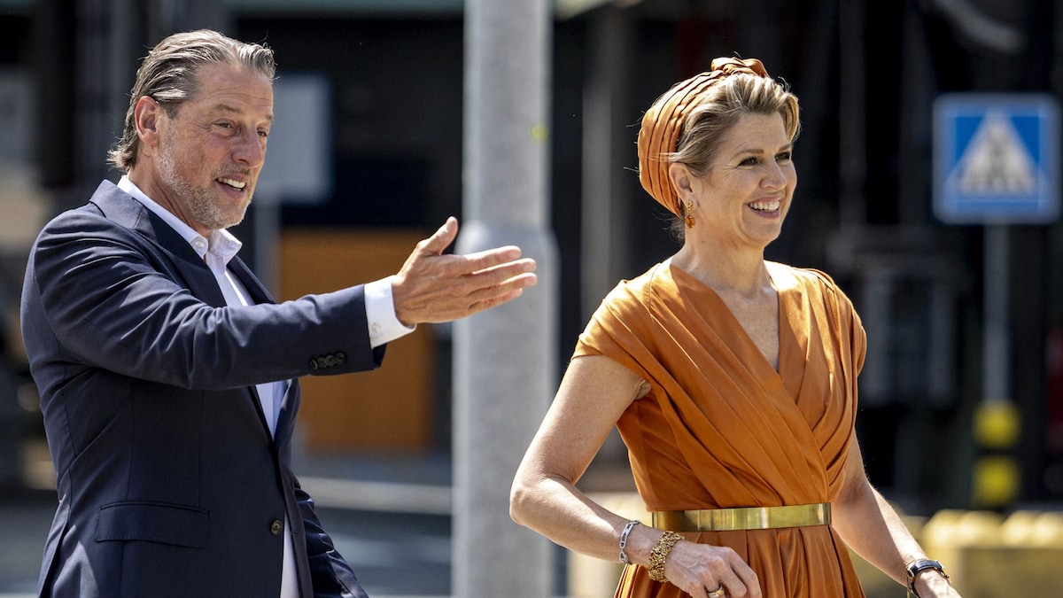 Máxima de Holanda sorprende con un look en naranja. ¿Será este el nuevo ...