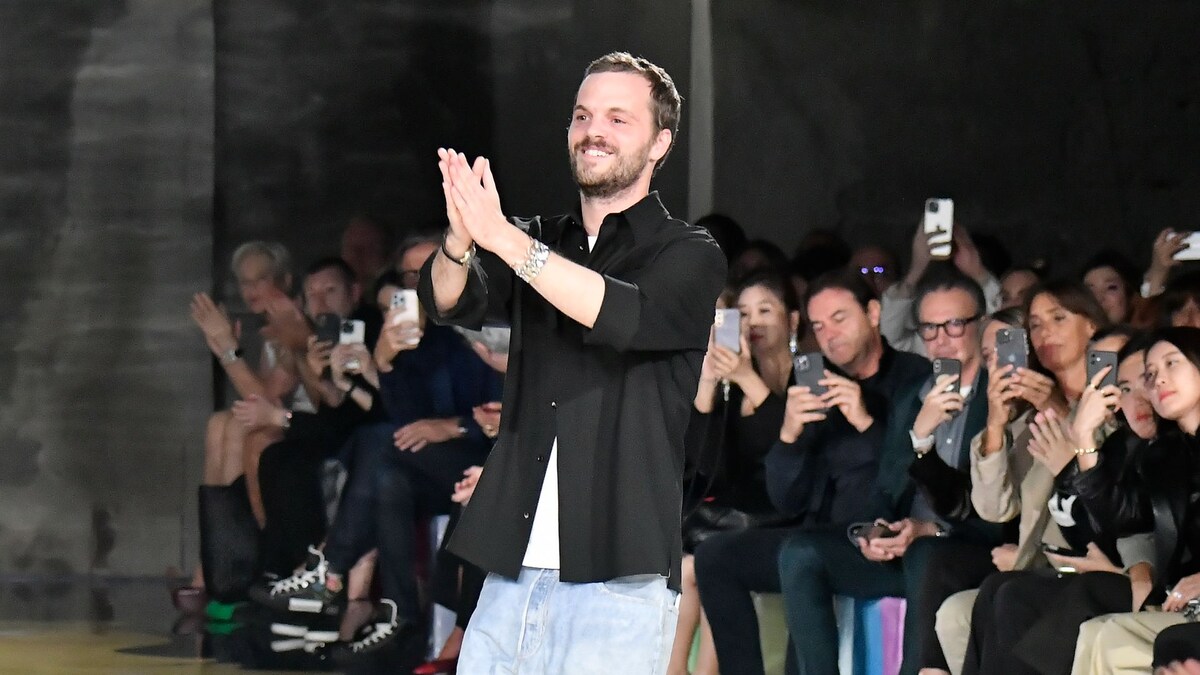 Matthieu Blazy hace historia al convertirse en nuevo director creativo ...