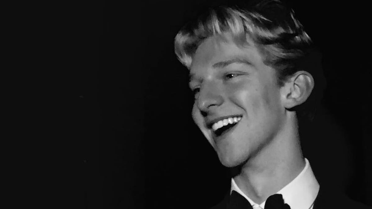 Louis Cunningham, un príncipe que desciende del Rey Sol y es actor