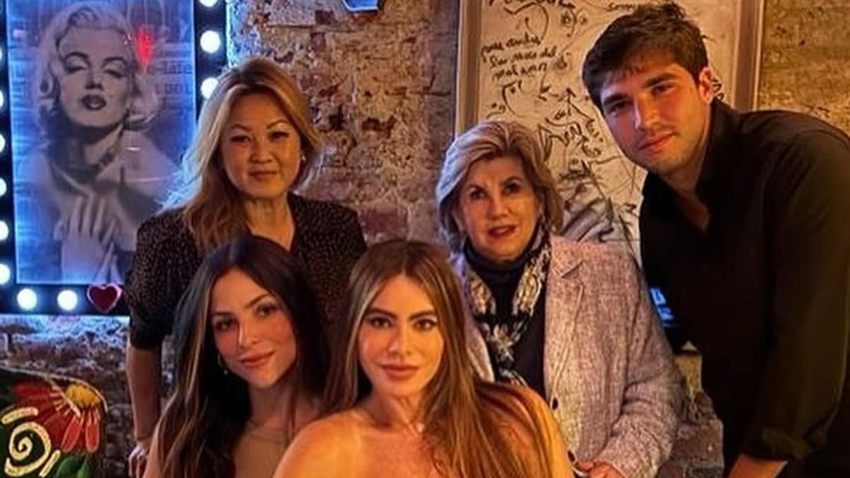 Sofía Vergara y su prima al máximo a su paso por Colombia | ¡HOLA!