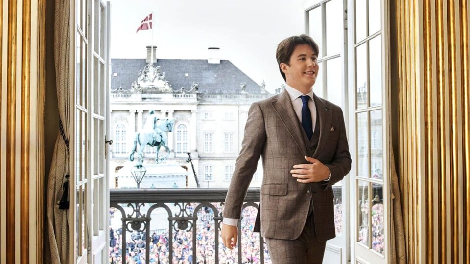 Christian de Dinamarca felicita el Adviento mientras sus padres y ...