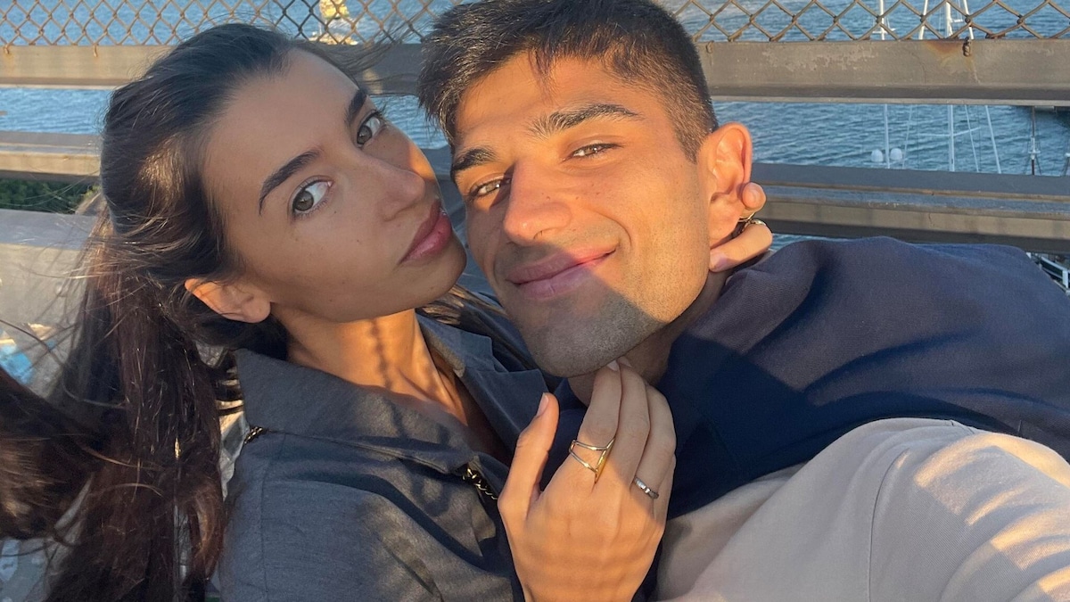 María Monfort Matutes nos abre su álbum secreto del mundial de MotoGP