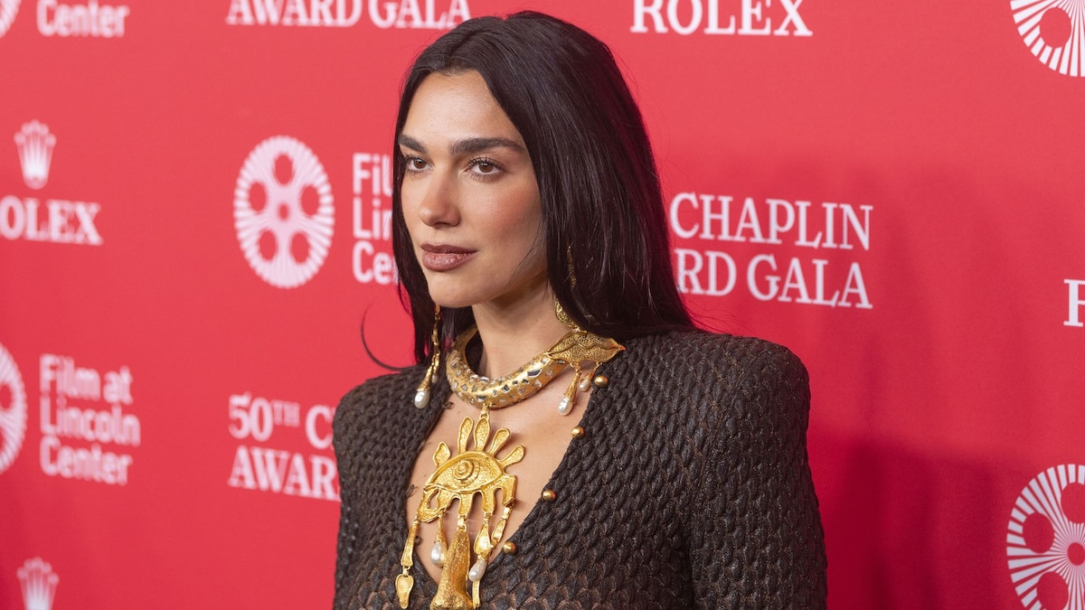 Dua Lipa tiene el vestido de crochet más surrealista para el verano ...