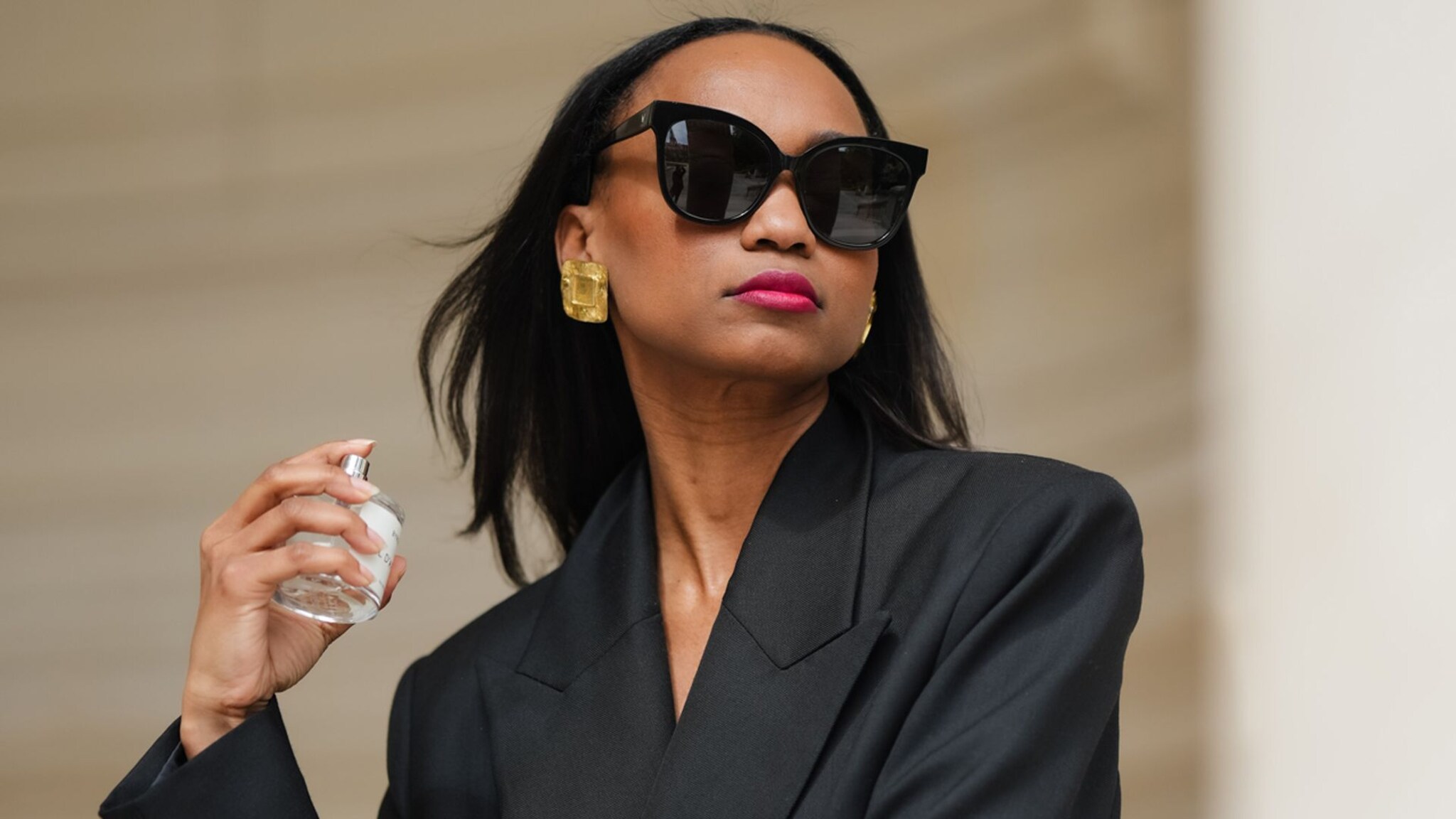 7 trucos infalibles para que el aroma de tu perfume dure todo el día