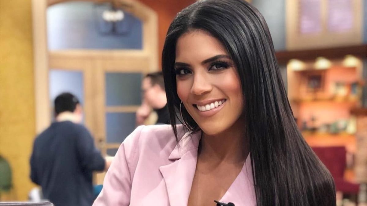 Francisca Lachapel, toda una reina de corazones con sus fans | ¡HOLA!