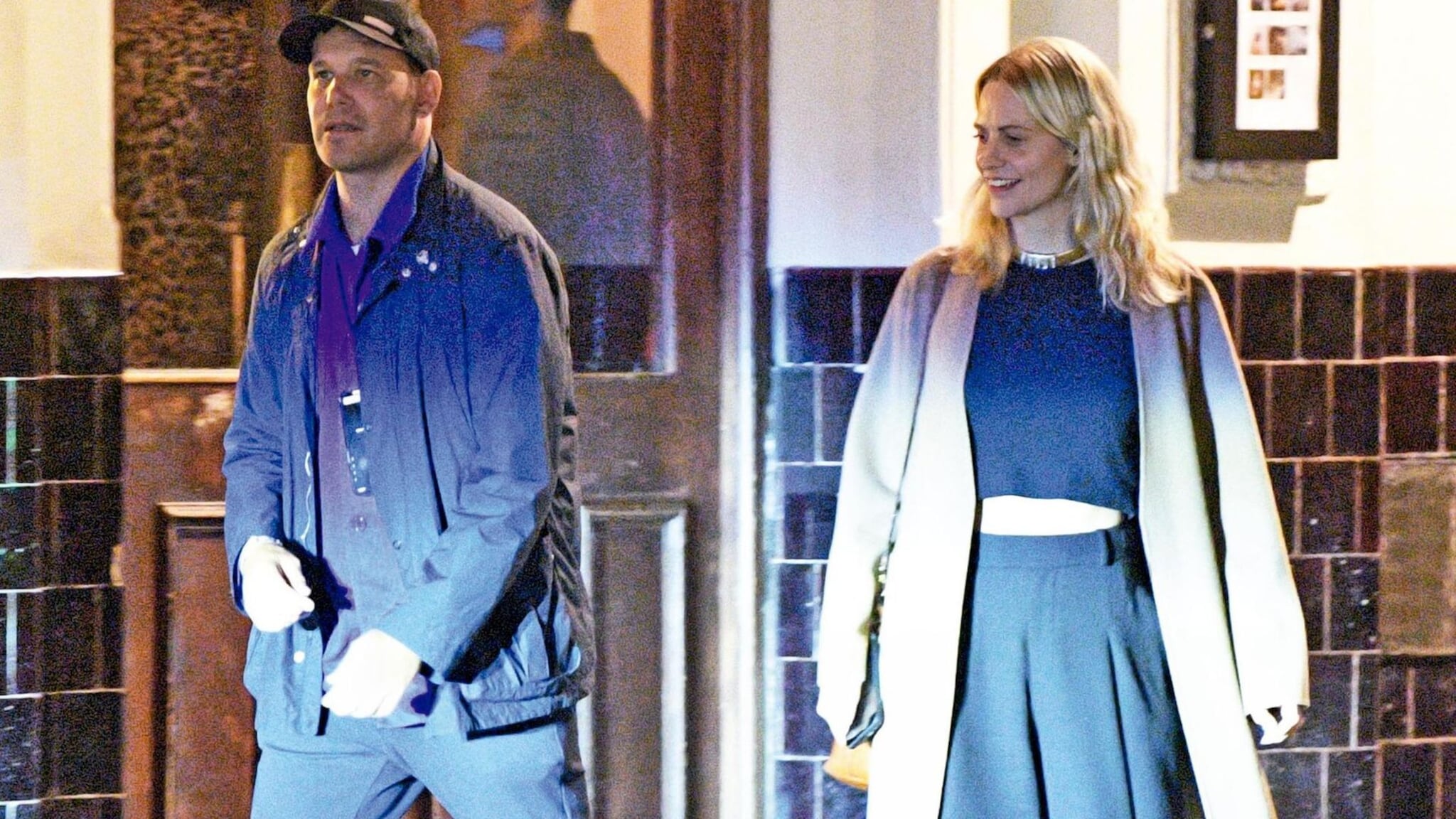 Poppy Delevingne, cada vez más unida a Archie Keswick, el ‘soltero de ...