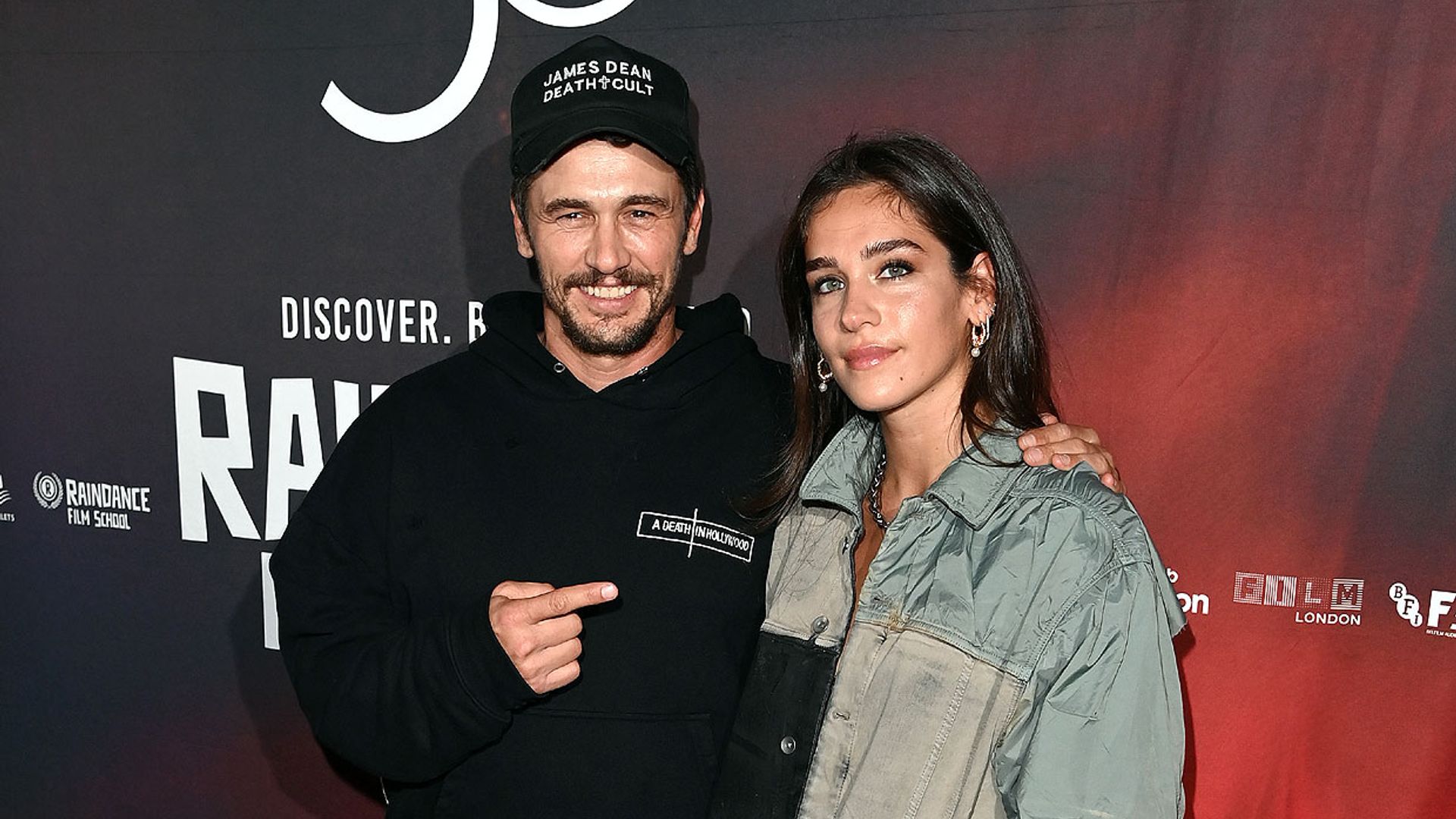 James Franco se va de estreno con su novia Isabel Pakzad