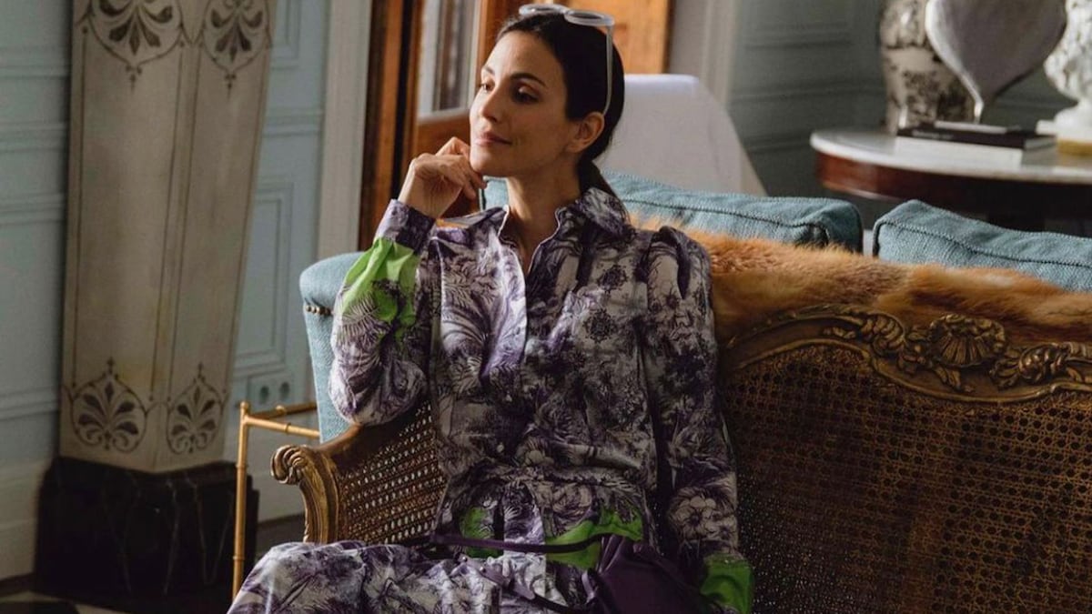 Sassa de Osma y el vestido estampado de invitada que llevarás con ...