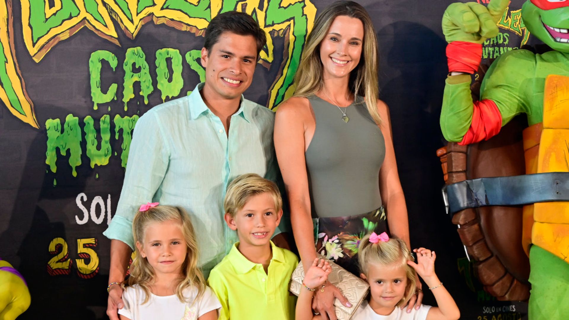 La buena relación de Astrid Klisans y el hijo mayor de Carlos Baute