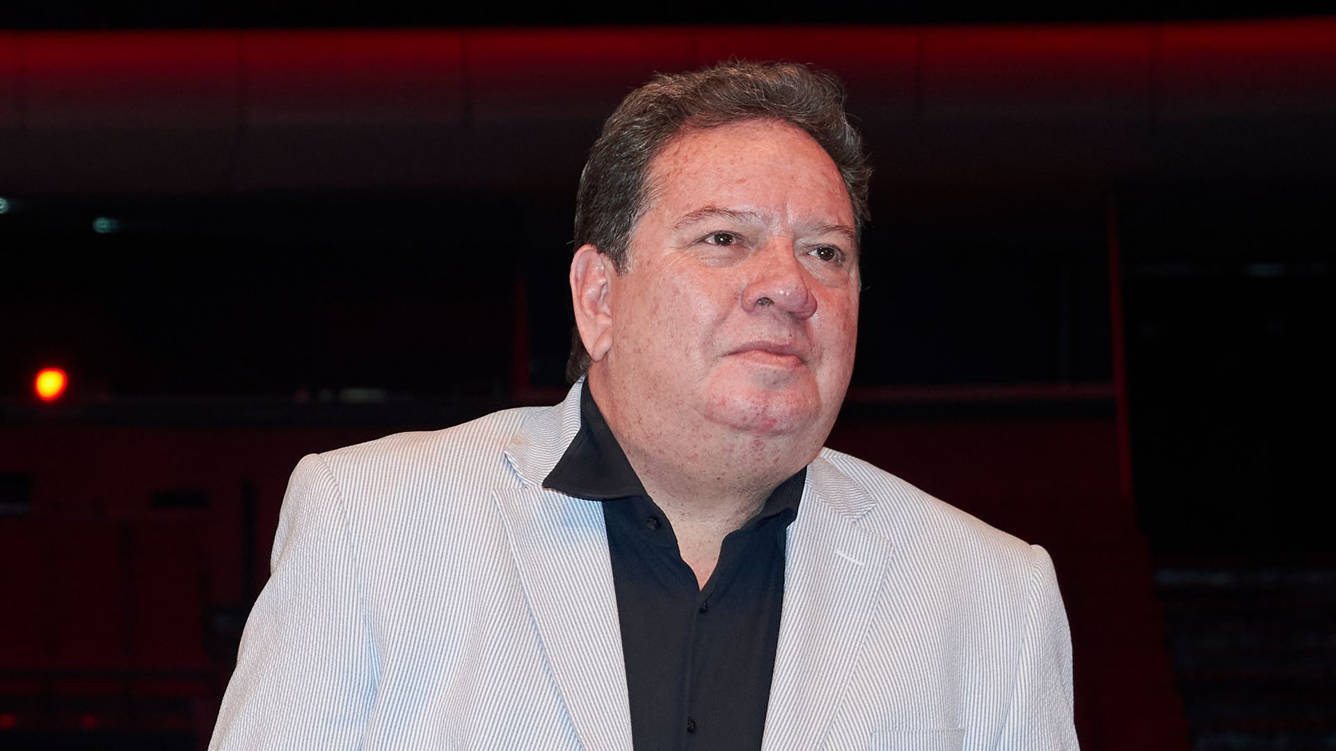 'El Coque' Muñiz preocupa a sus fans por hospitalización de emergencia ...