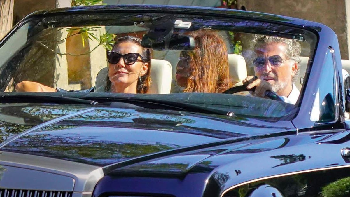 Mar Flores y Elías Sacal: las imágenes de su reconciliación