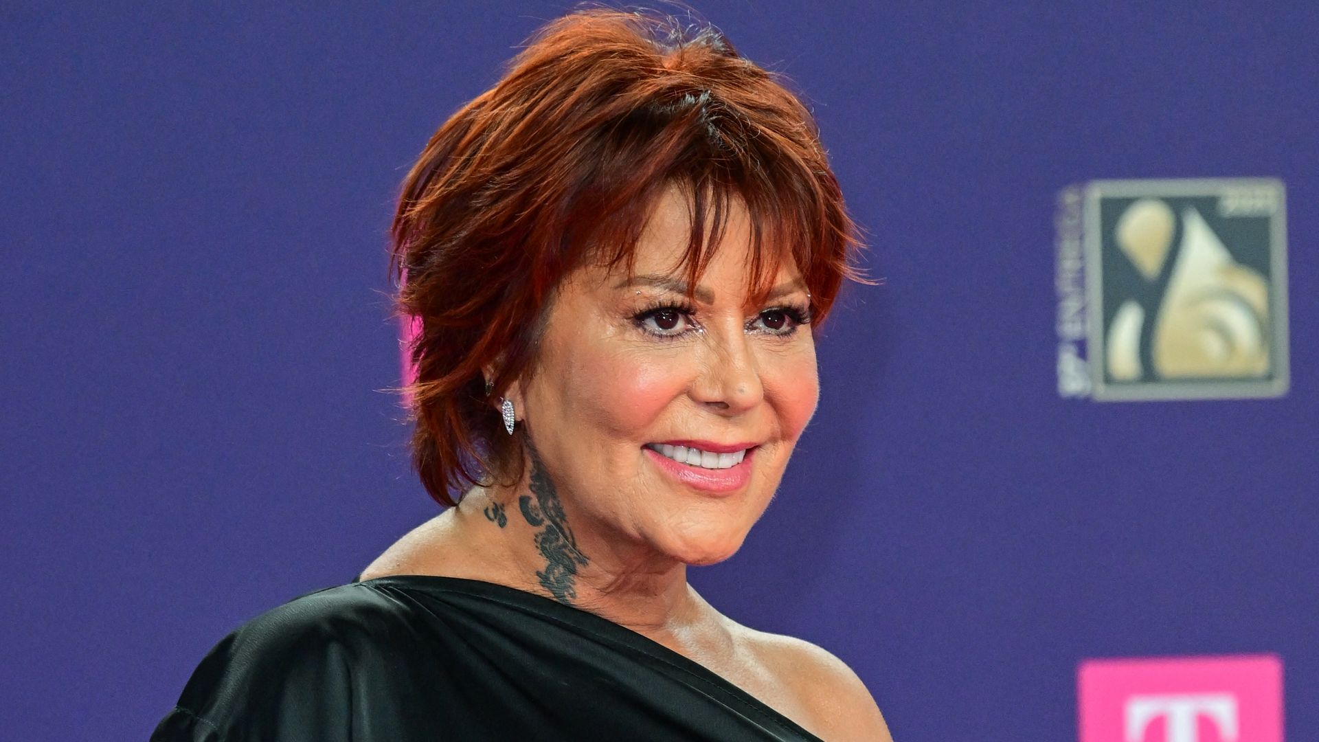 Alejandra Guzmán se ríe de sí misma y revive su épico error en pleno ...