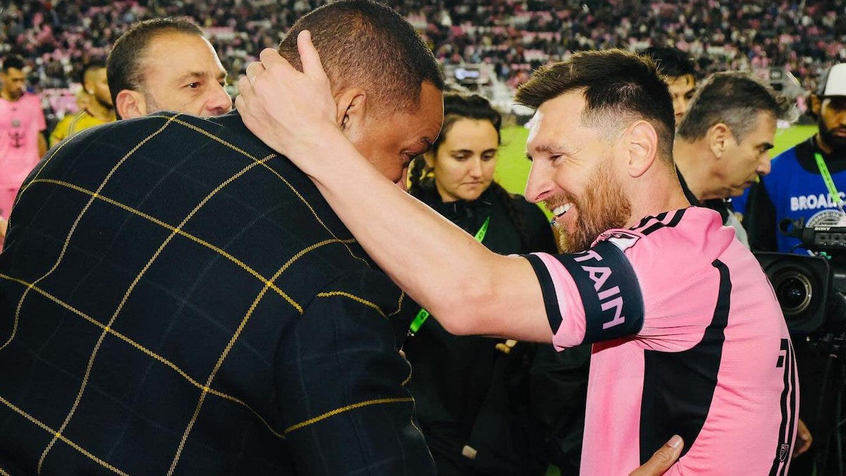 Will Smith muestra su lado fan con Messi | ¡HOLA!