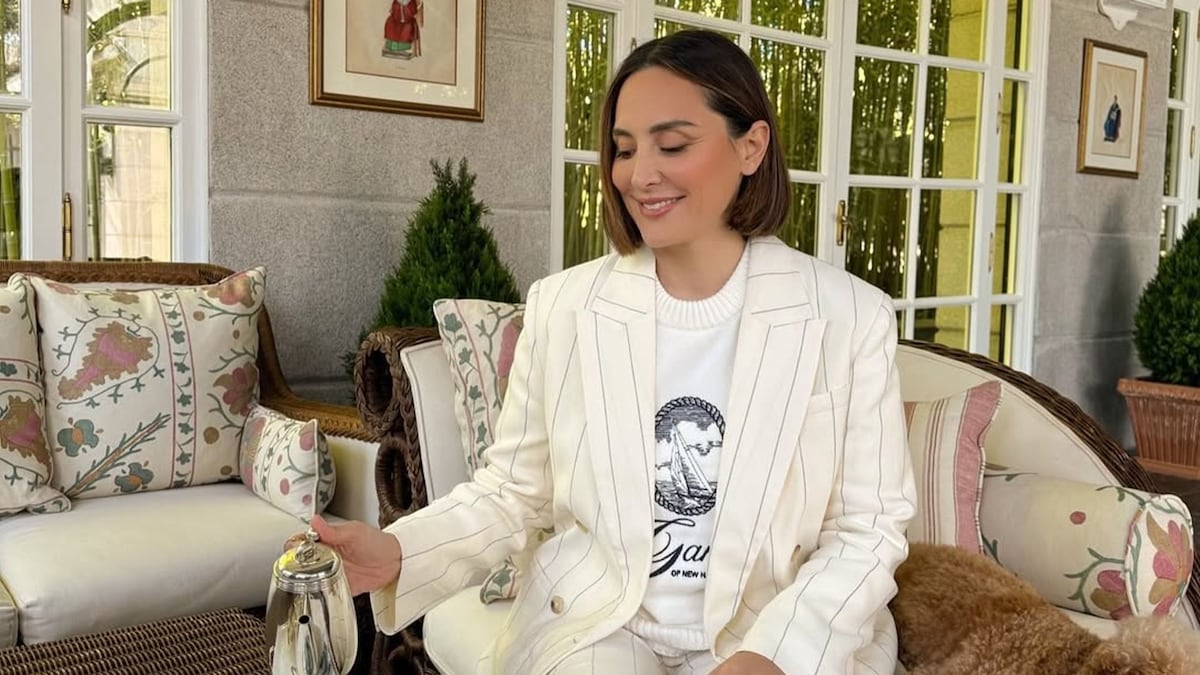 La americana blanca que ha unido a Tamara Falcó y Tana Rivera también triunfa en Mango (y no nos ...