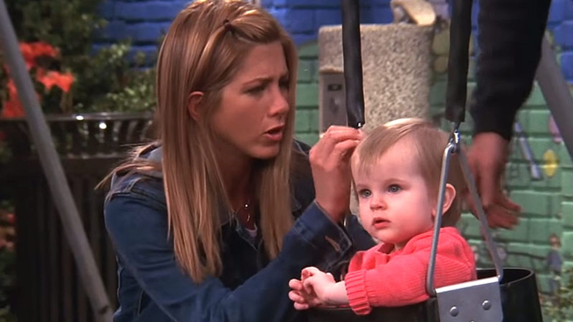 ¿Recuerdas a Emma, la hija de Rachel y Ross en 'Friends'? Así están a ...