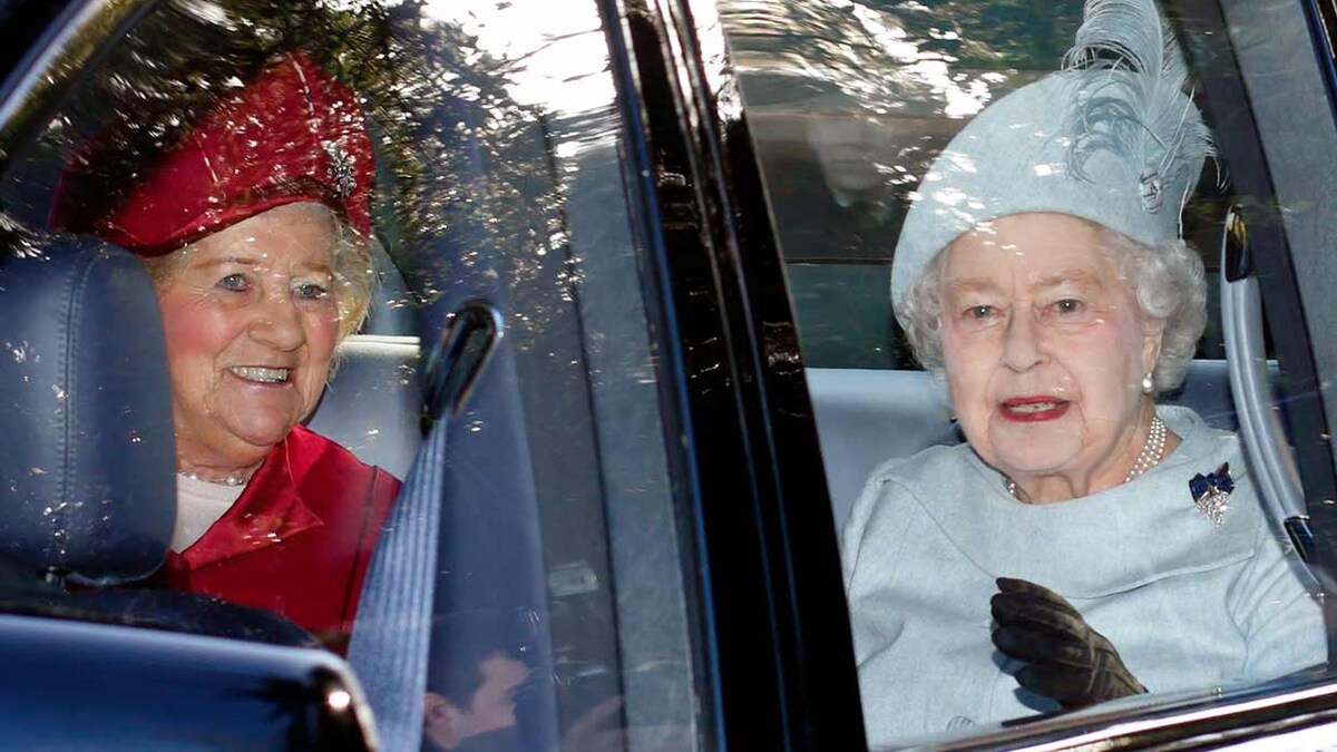 Isabel II despide a su prima Lady Mary Colman