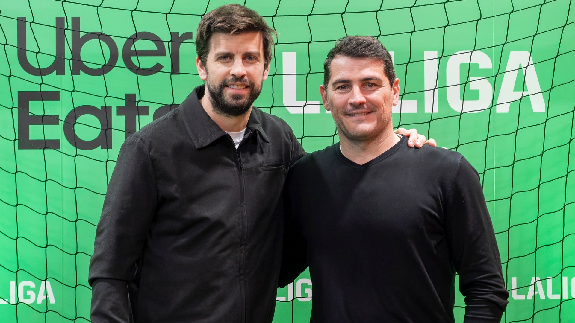 Iker Casillas reaparece con Gerard Piqué tras la reciente polémica ...