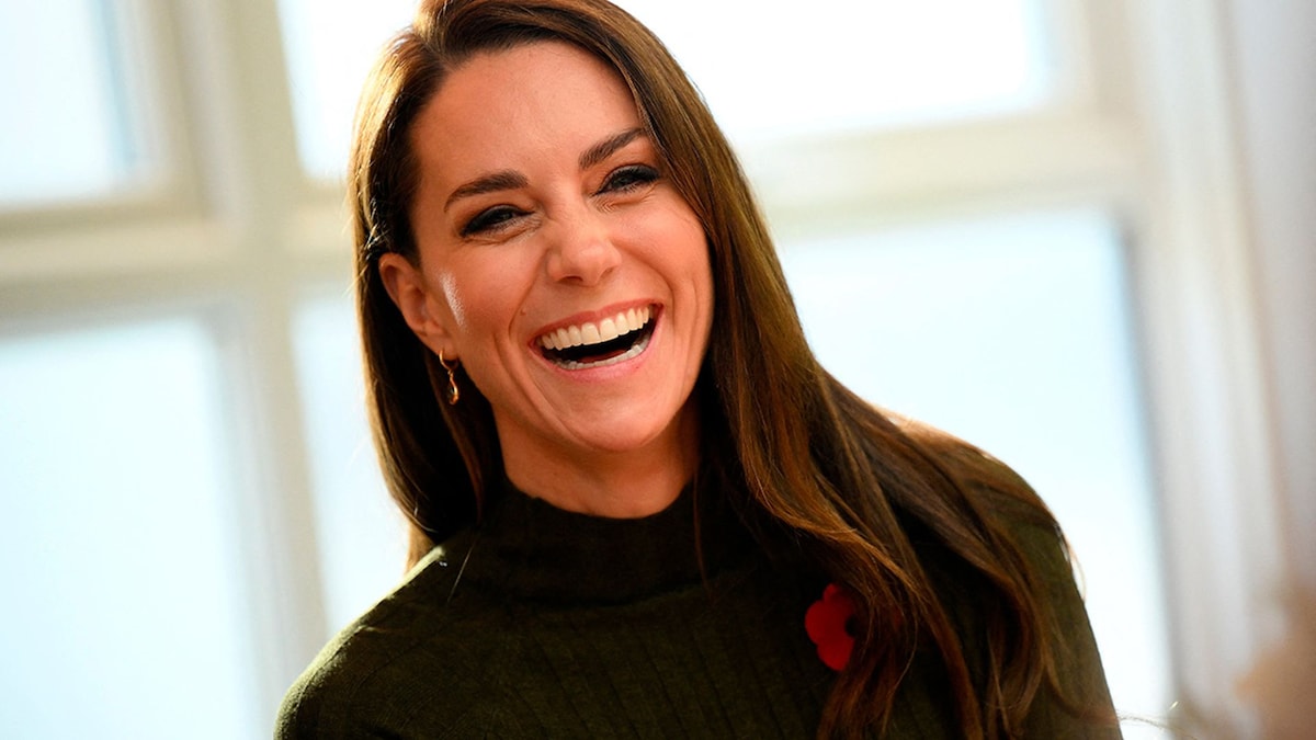 Kate Middleton estrena un cómodo vestido de punto de Mango