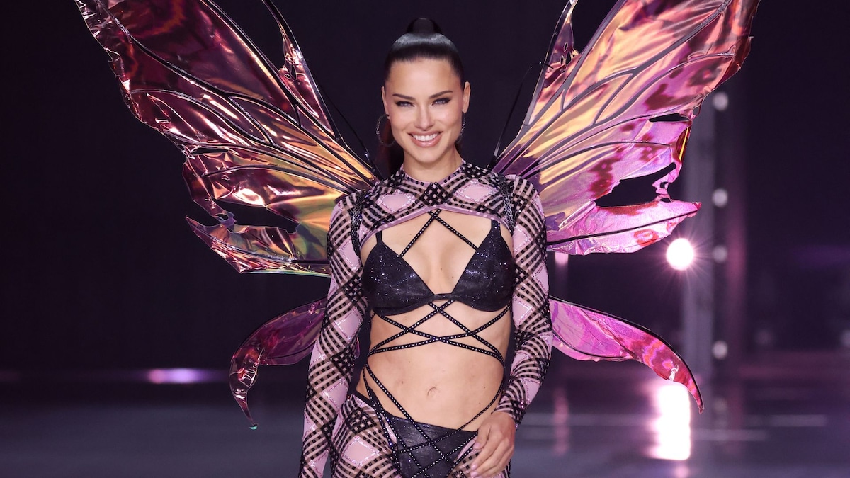 Adriana Lima regresa por todo lo alto a la pasarela de Victoria's Secret tras las críticas que ...