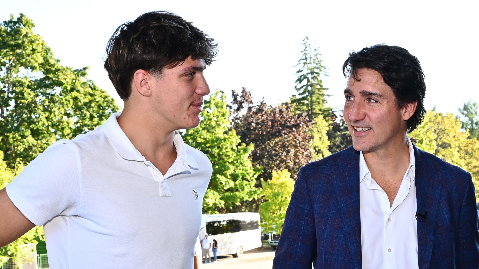 Xavier, hijo de Justin Trudeau, actuará en el intermedio de un partido ...