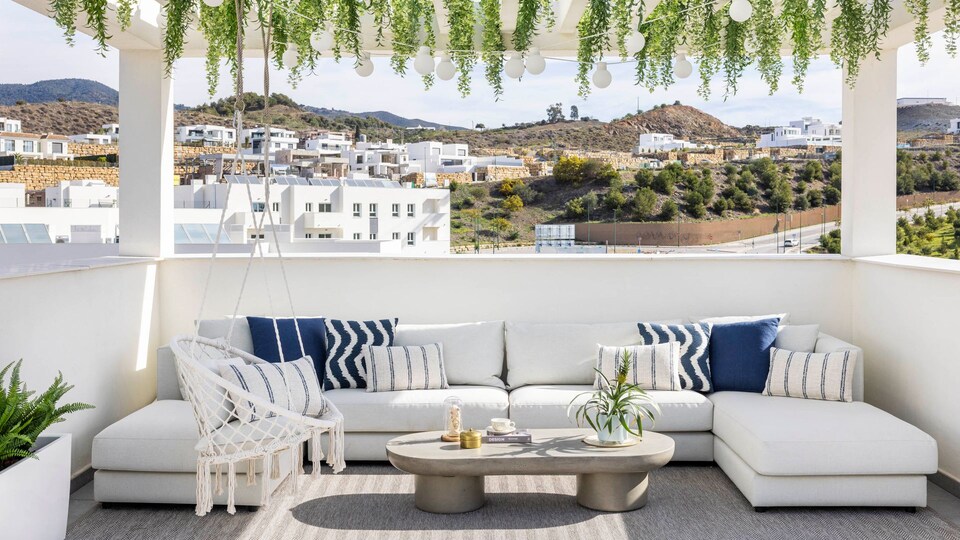10 ideas para una terraza cómoda, funcional y llena de estilo para pasar el verano