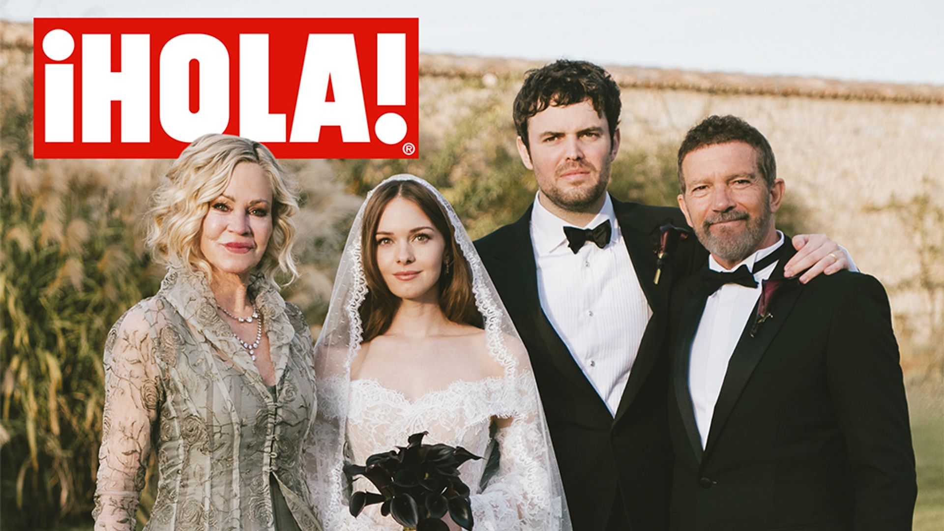 En ¡HOLA!, la boda del año de Stella Banderas y Alex Gruszynski | ¡HOLA!