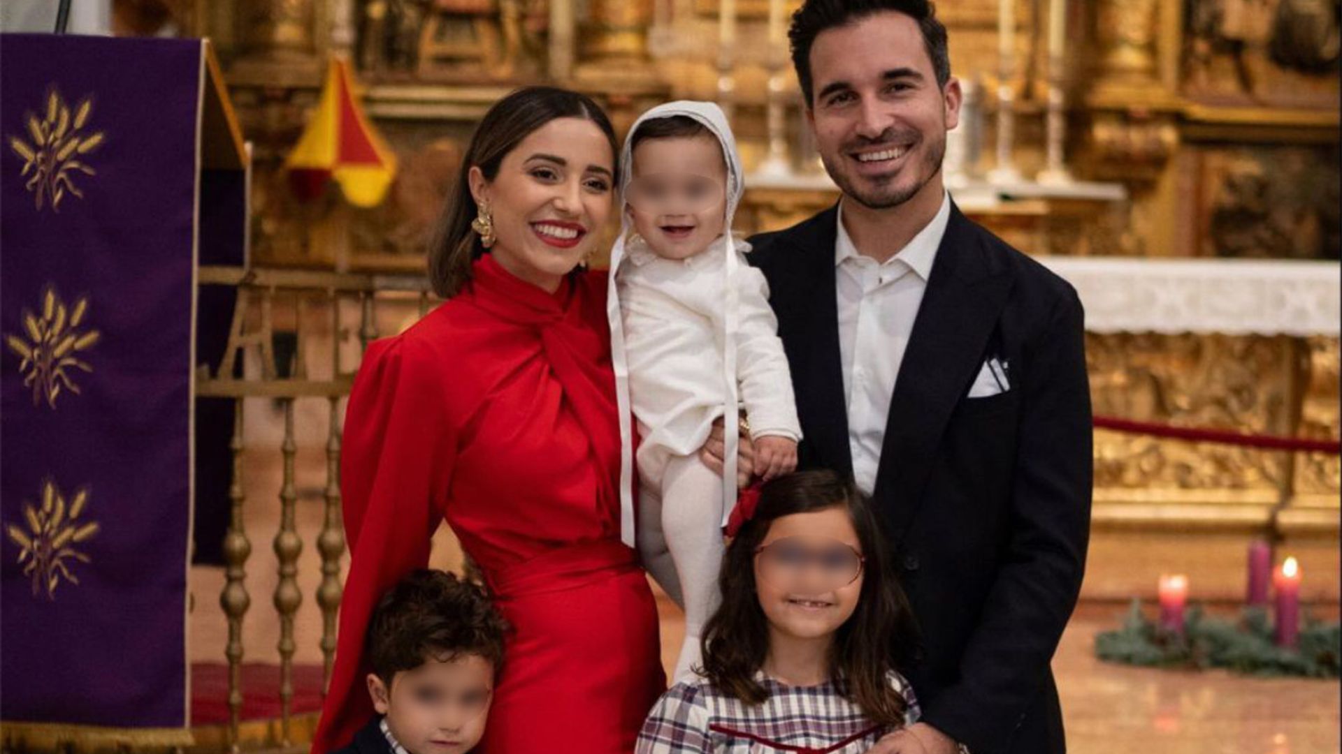 Javier Castillo y Verónica Díaz bautizan a su tercer hijo, el broche a ...