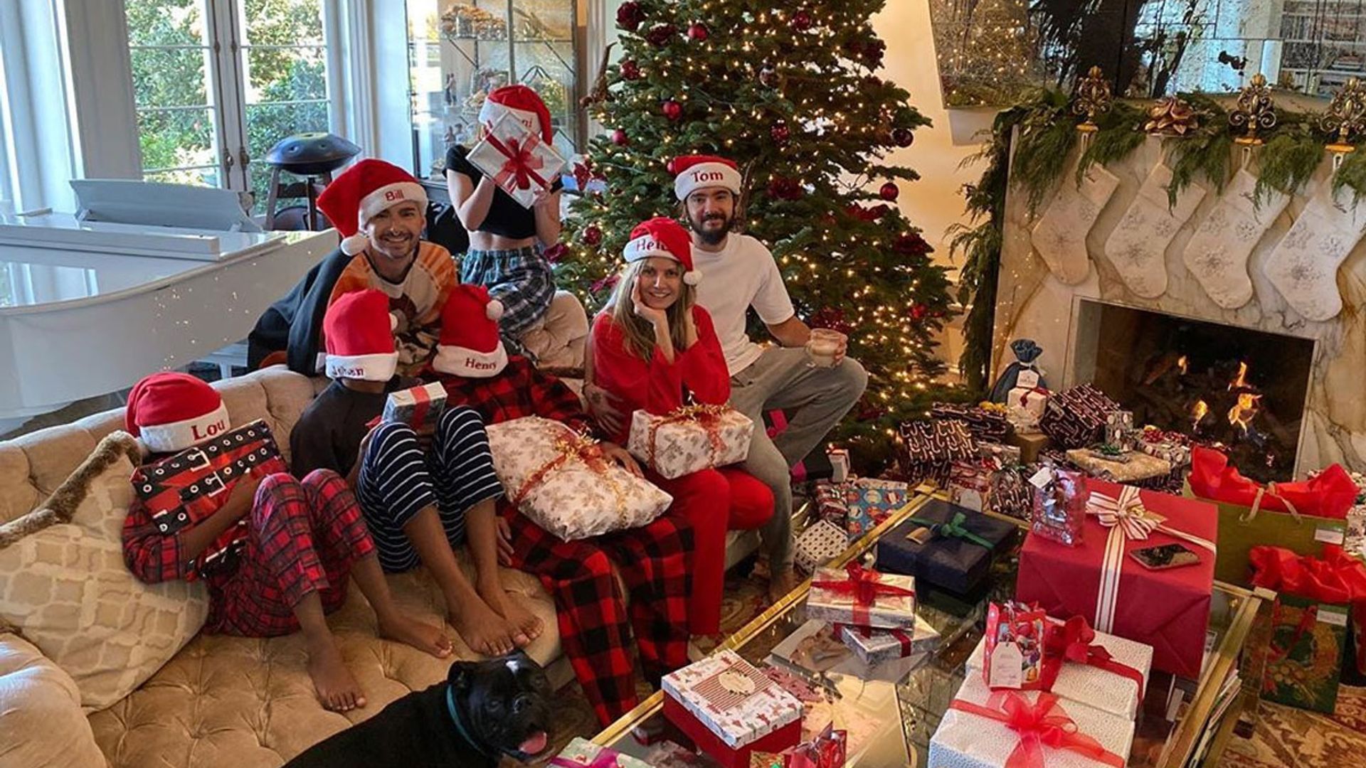 Bella Hadid, Heidi Klum, Alessandra Ambrosio... Doce posados navideños ...