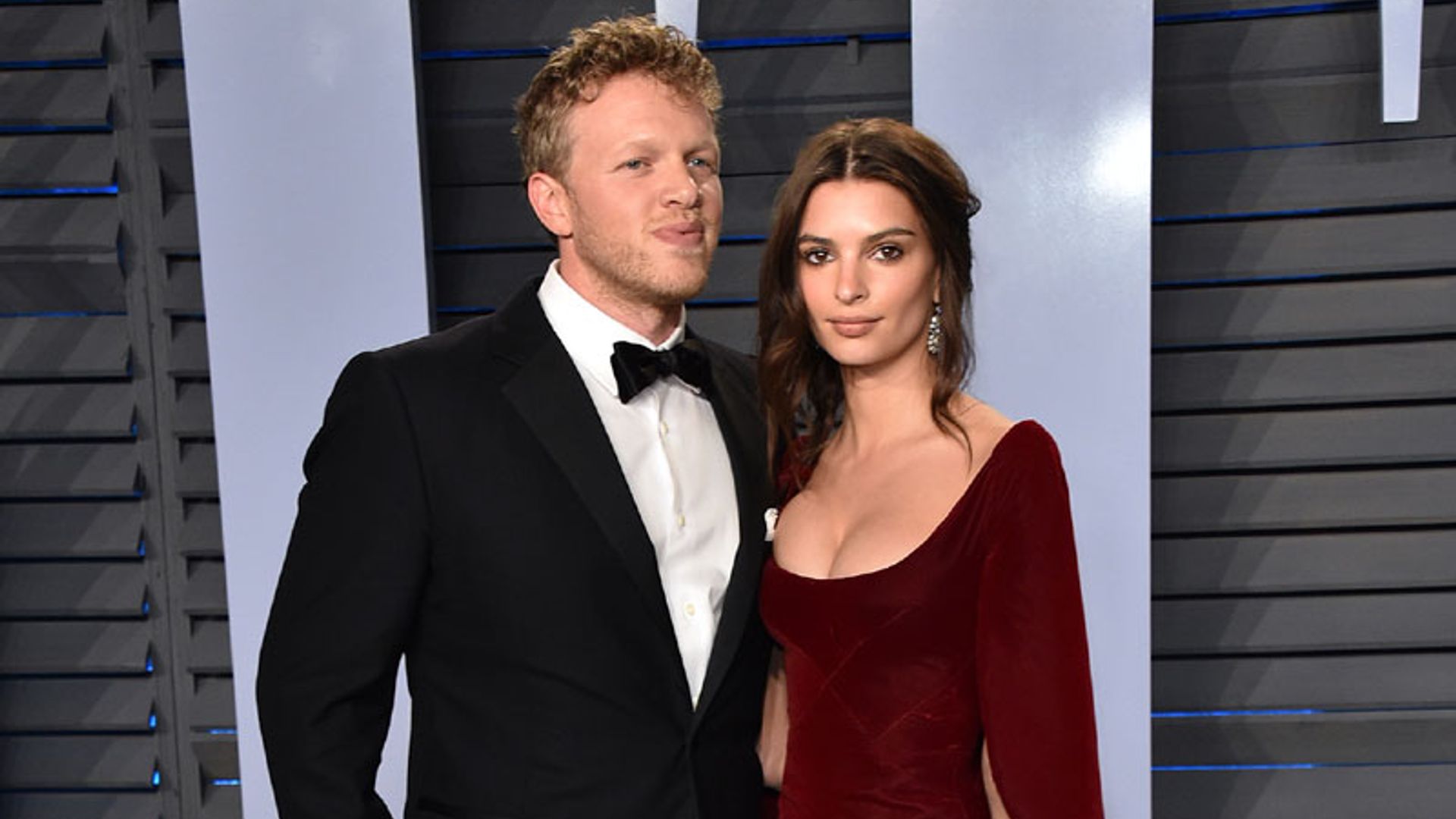 Oscars 2018: Emily Ratajkowski y su posado oficial con su marido