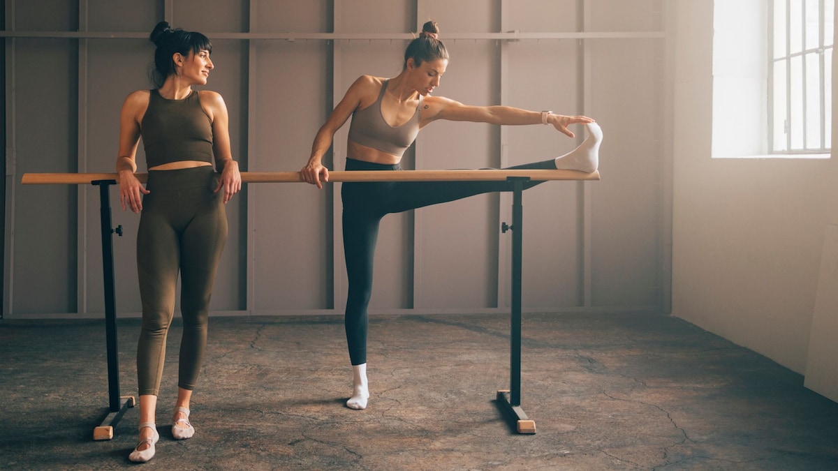 8 ejercicios de barré para un core fuerte que te ayude a mejorar tu ...