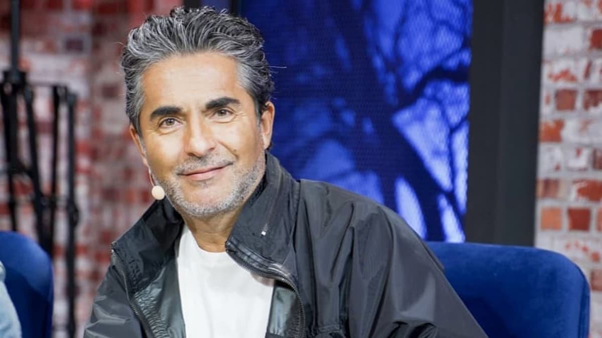 Raúl Araiza presume foto con su nueva conquista por la playa | ¡HOLA!