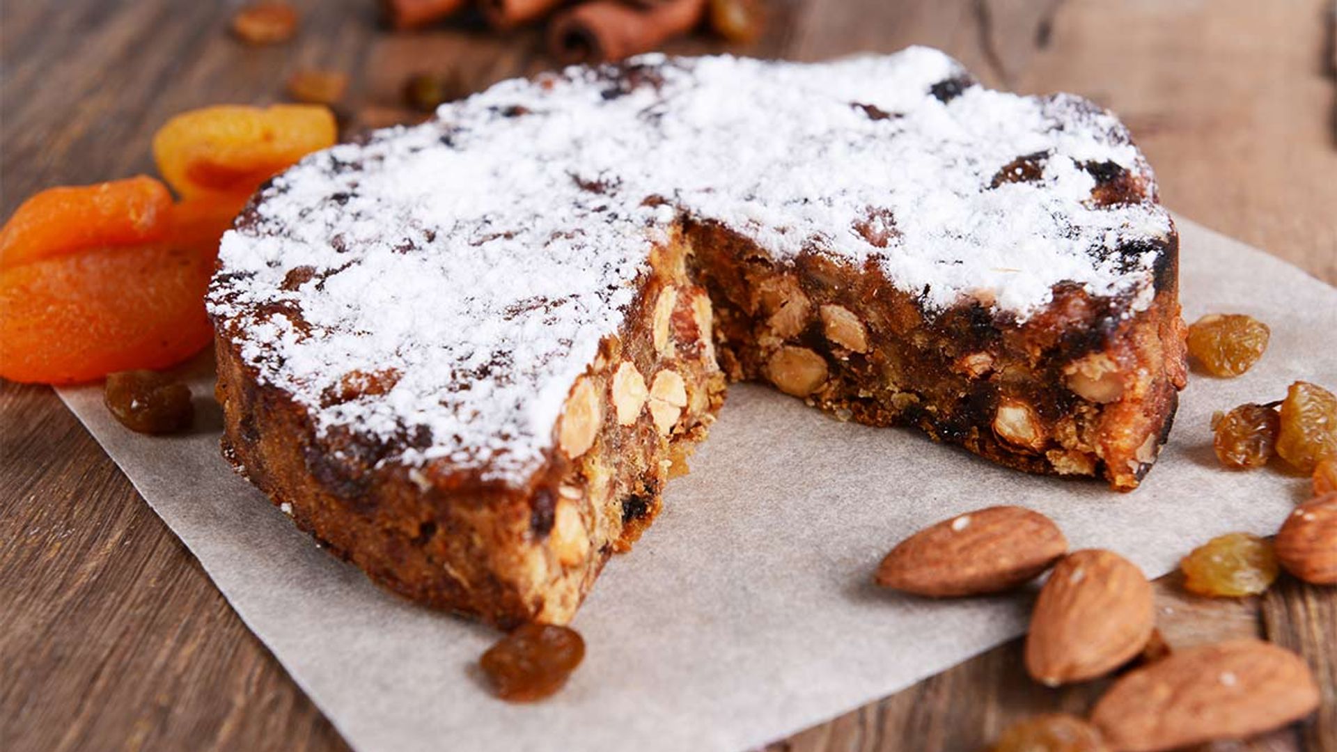 Irresistibles postres con frutos secos y pasas