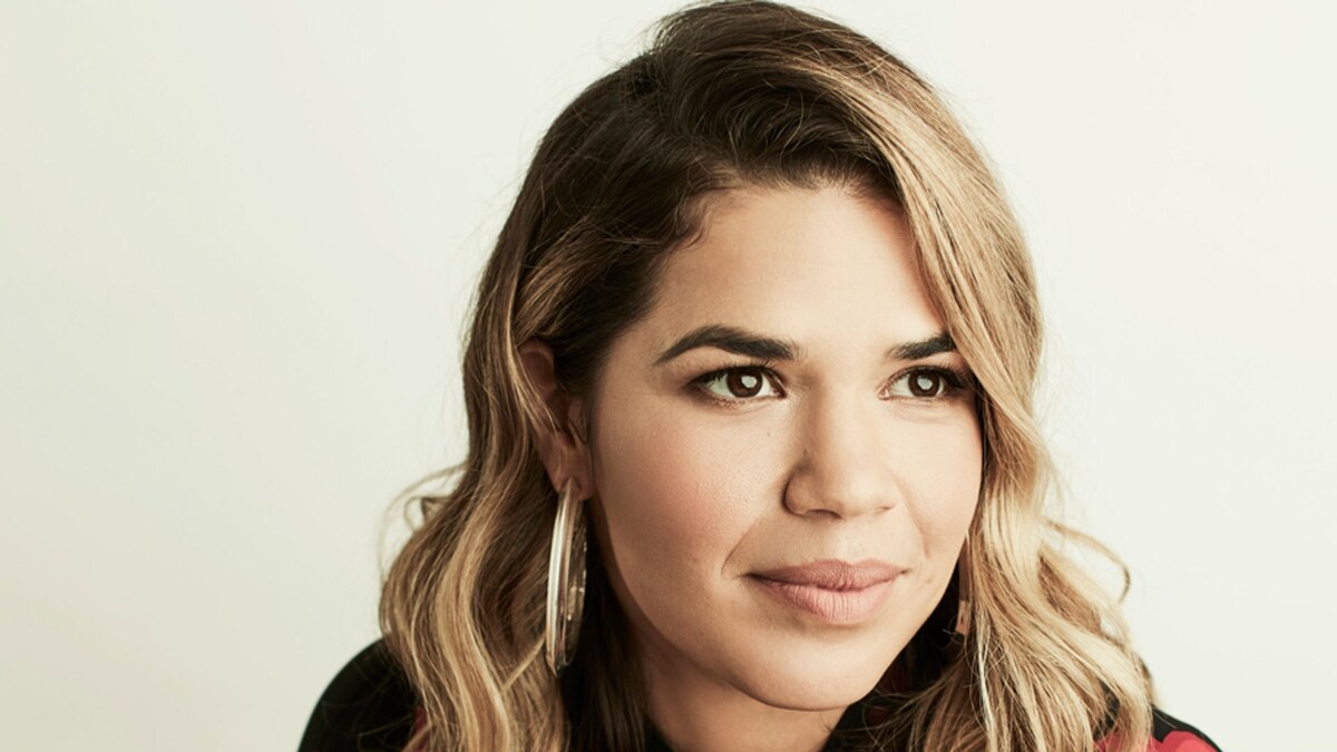 America Ferrera habla sobre superar obstáculos en TED talk | ¡HOLA!