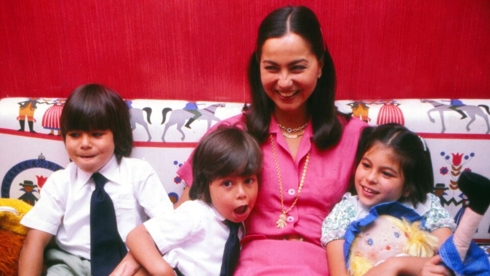 Isabel Preysler y la foto inédita con toda su familia que ni Mickey ...