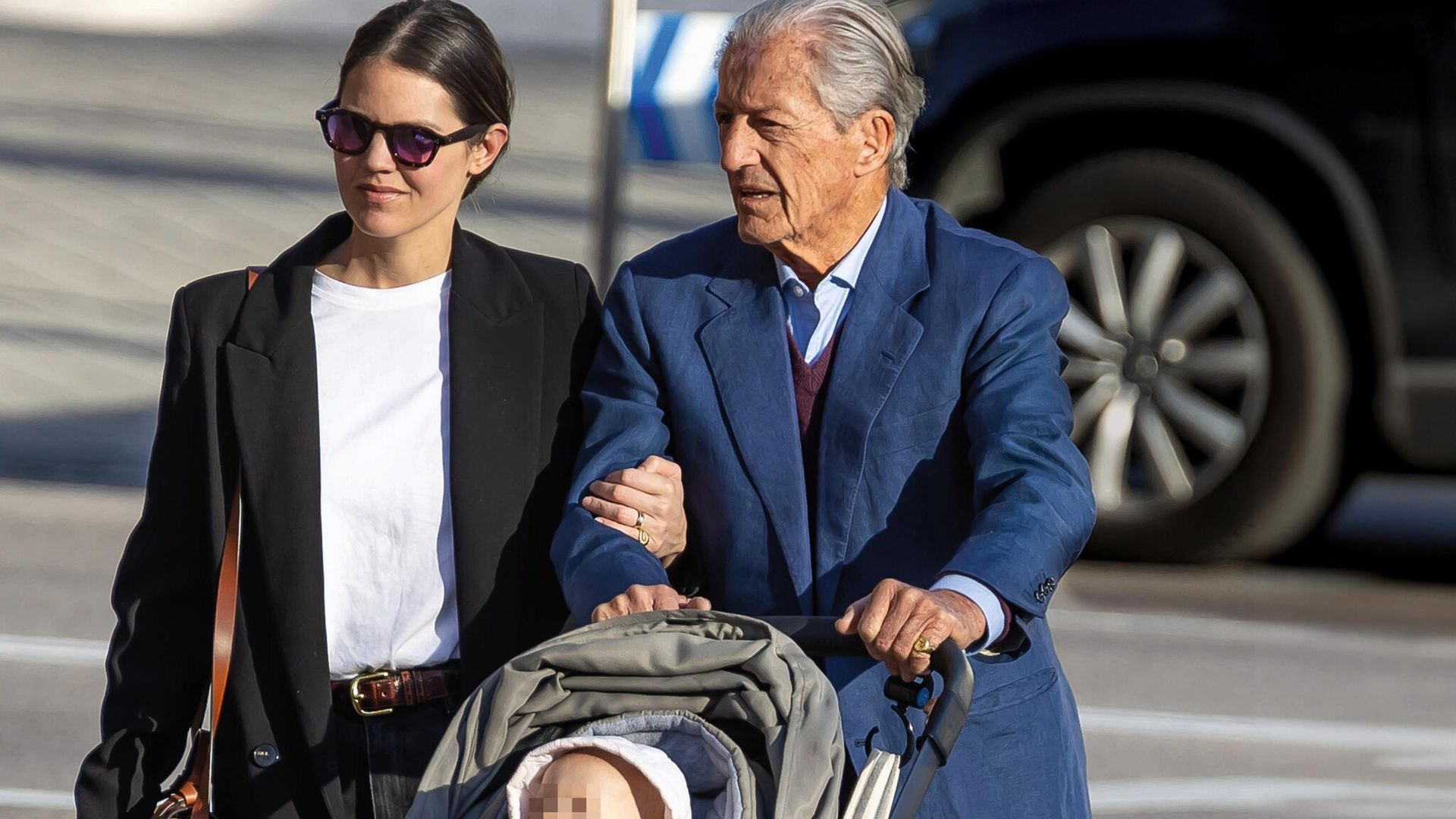 Isabelle Junot y Álvaro Falcó, reunión familiar con Philippe Junot