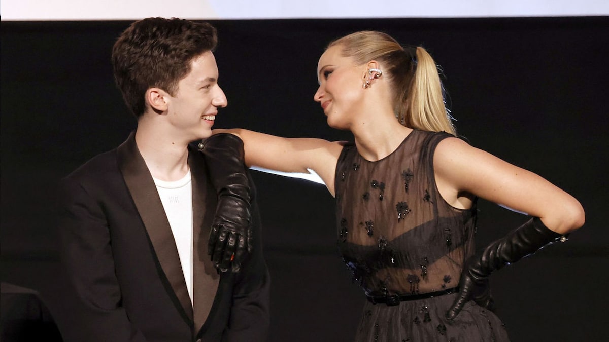 El joven actor Andrew Barth Feldman protagoniza la nueva comedia "No ...