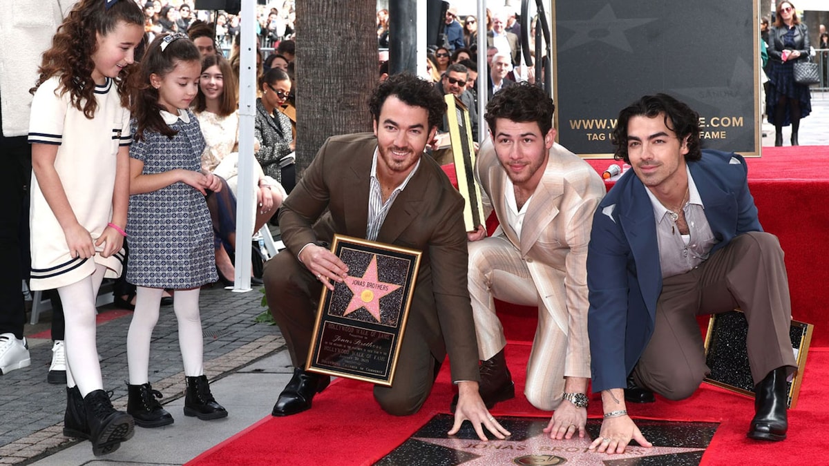 Las hijas de Nick y Kevin Jonas conquistan los flashes en el paseo de ...