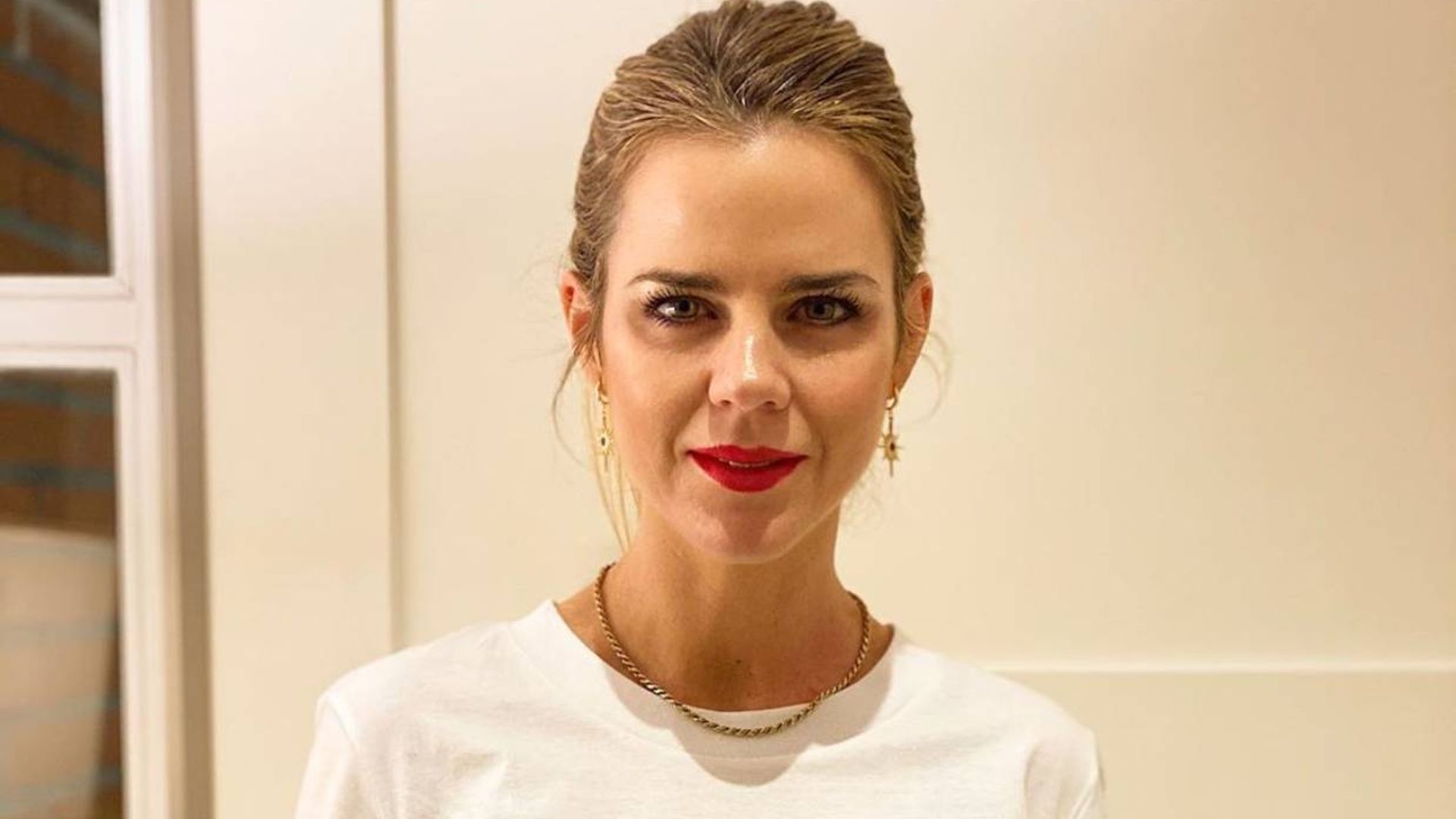 Amelia Bono se transforma en Audrey Hepburn