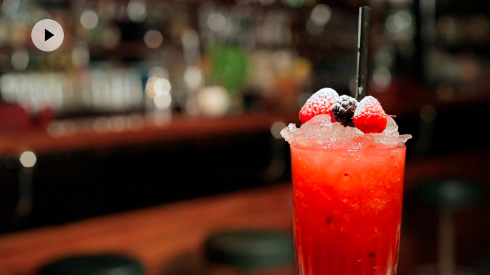 Cócteles: un delicioso 'pink coco' sin alcohol