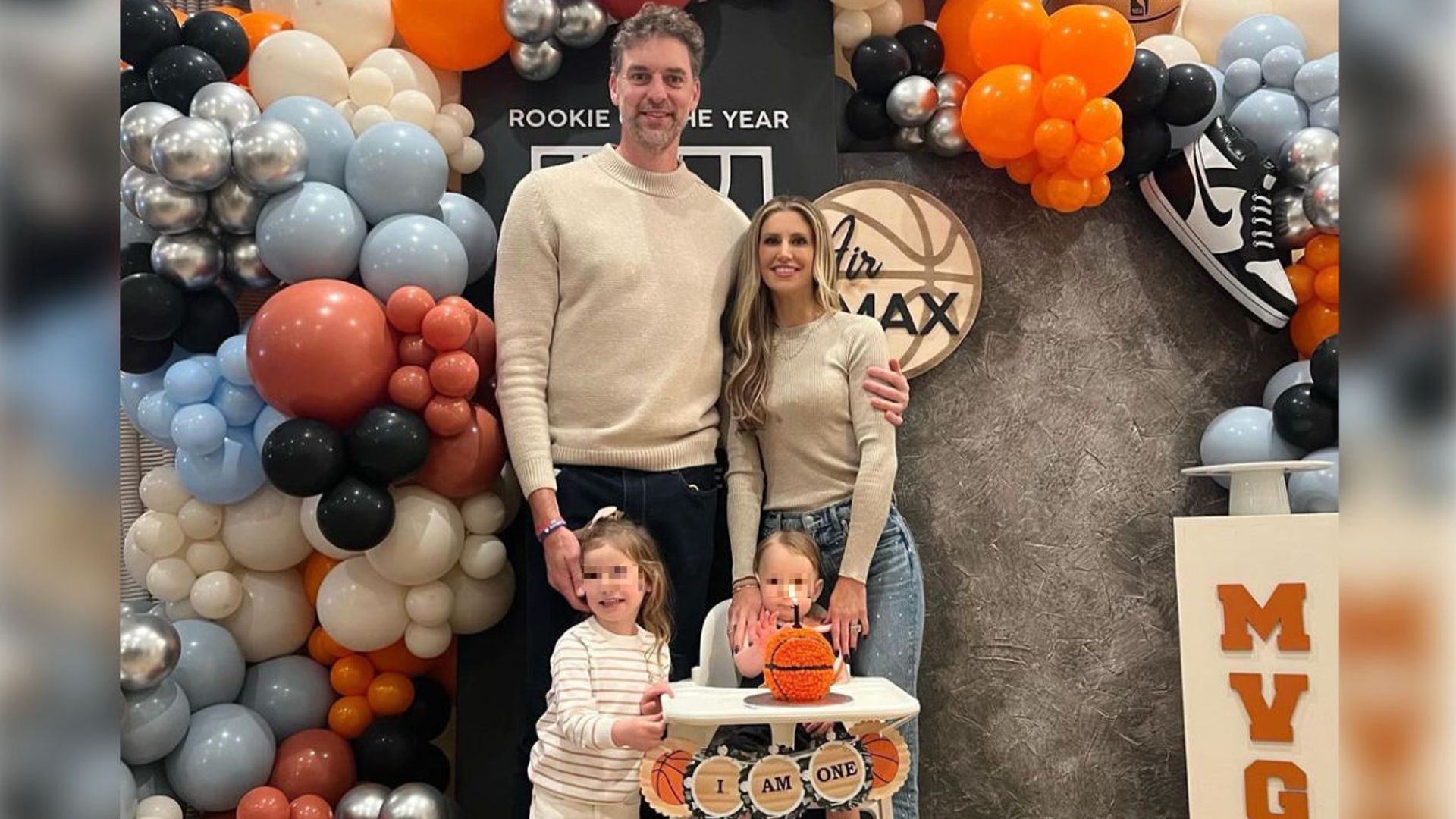 Pau Gasol y Cat McDonnell celebran el cumpleaños de su hijo Max con una ...