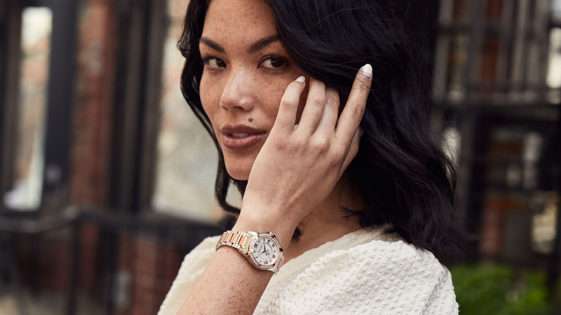 Descubre los relojes de mujer que fascinan generación tras generación
