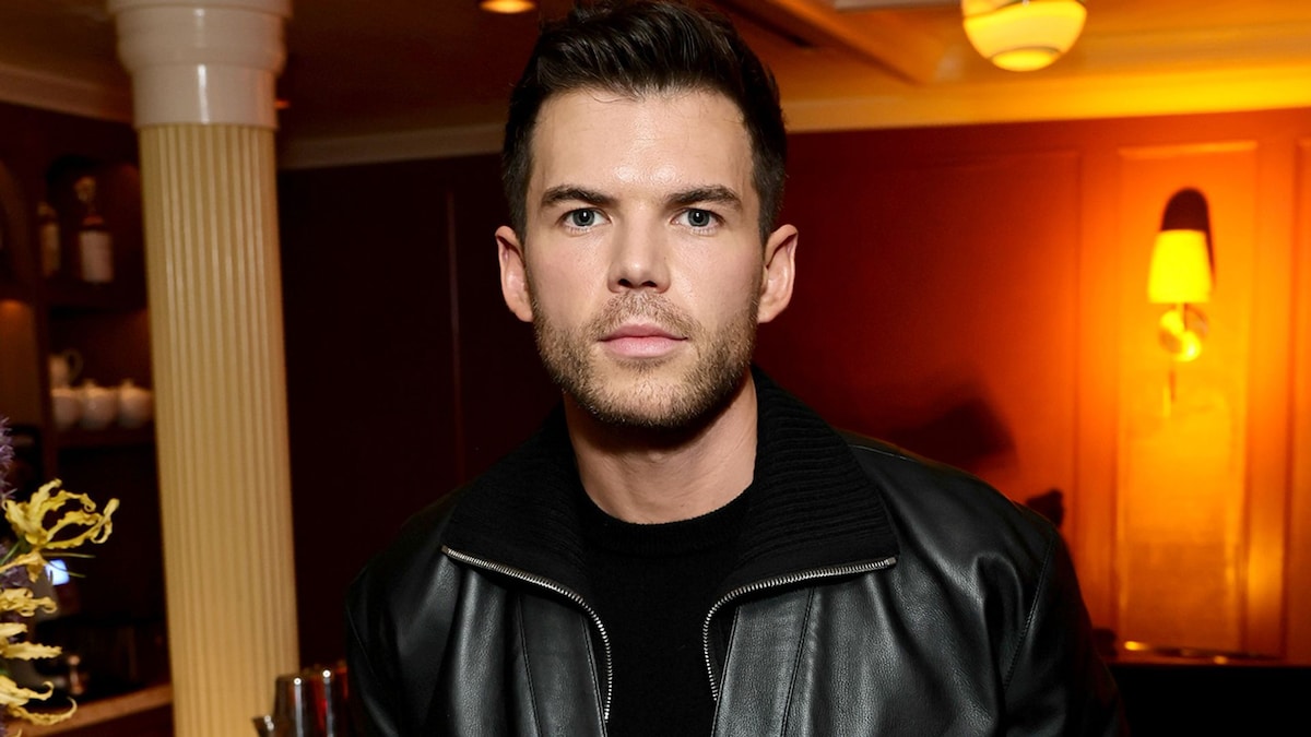 Luke Newton (Colin en 'Los Bridgerton') está enamorado, ¿quién es ella?